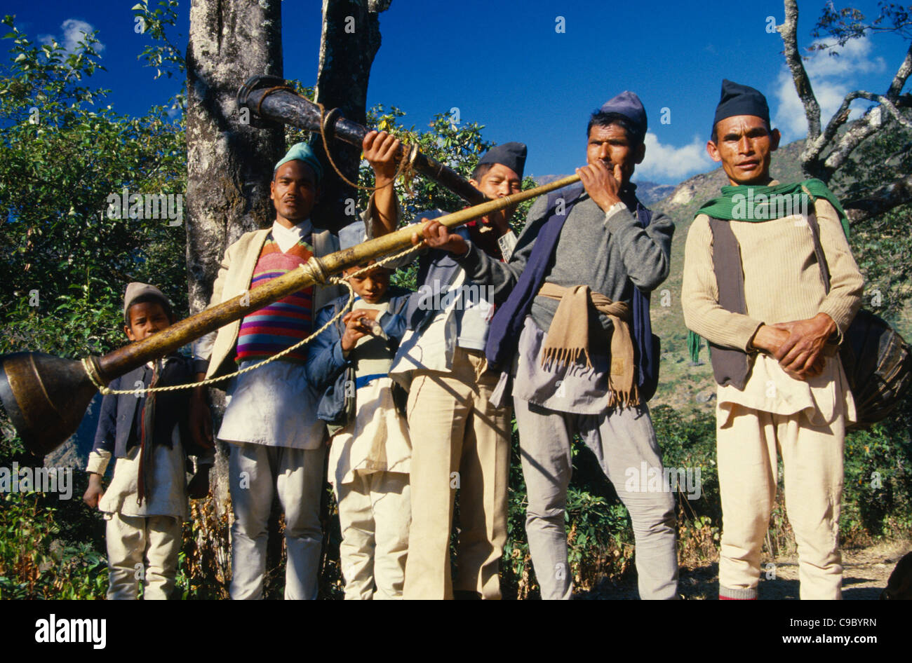 Asian wind instruments hi-res stock photography and images - Alamy