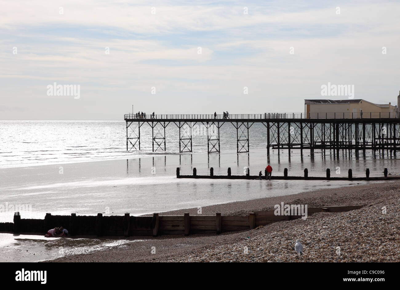 Bognor regis beach pier hi-res stock photography and images - Alamy