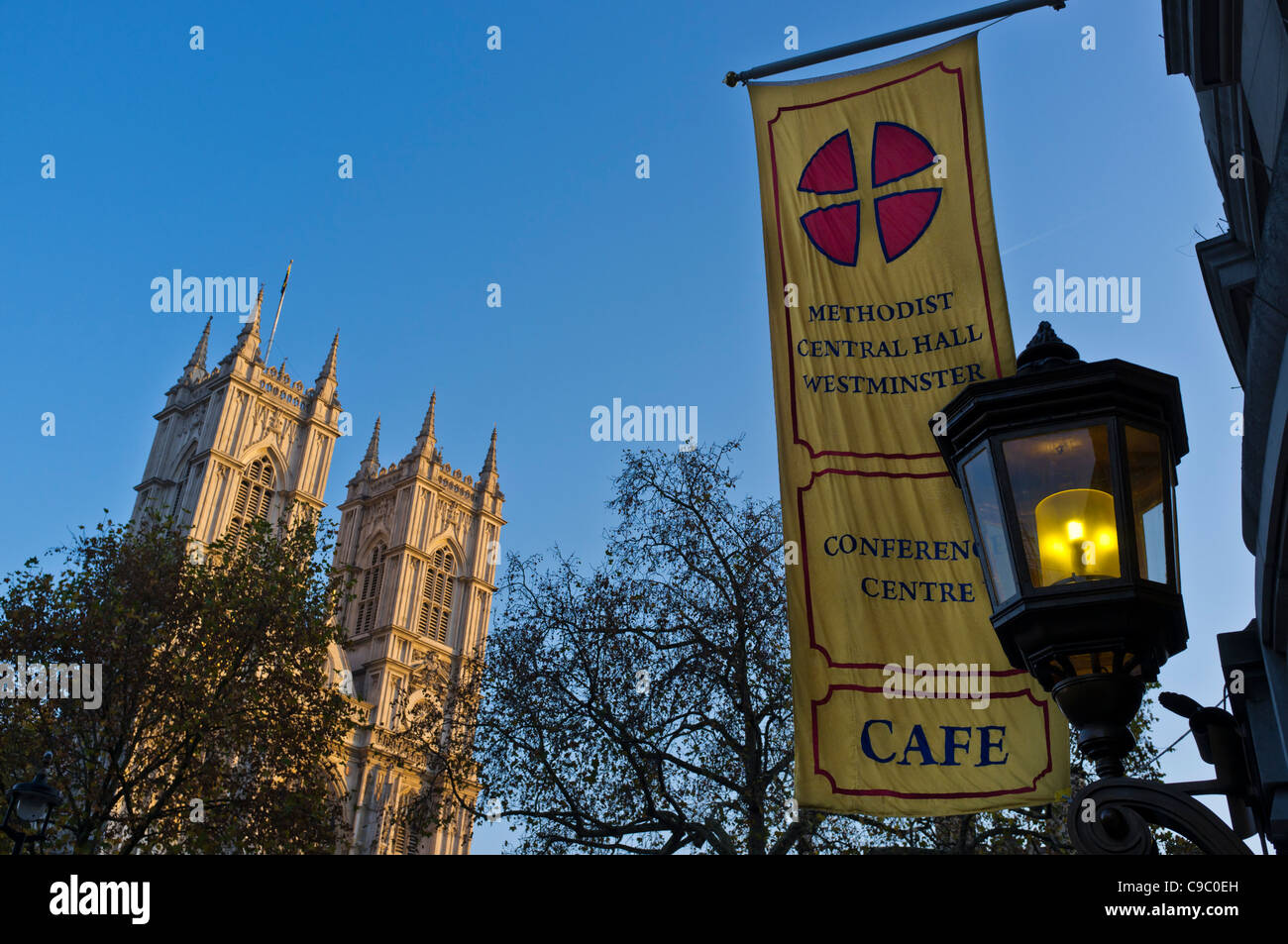 Methodist central hall, westminster london. Entrance and flag to the ...