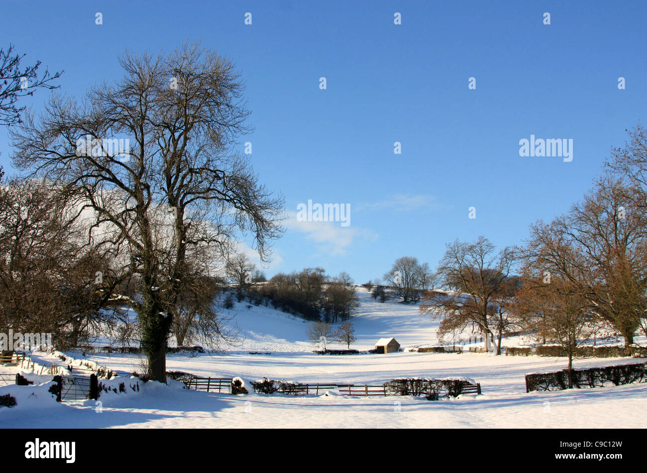 Christmas Village Peak District High Resolution Stock Photography and ...