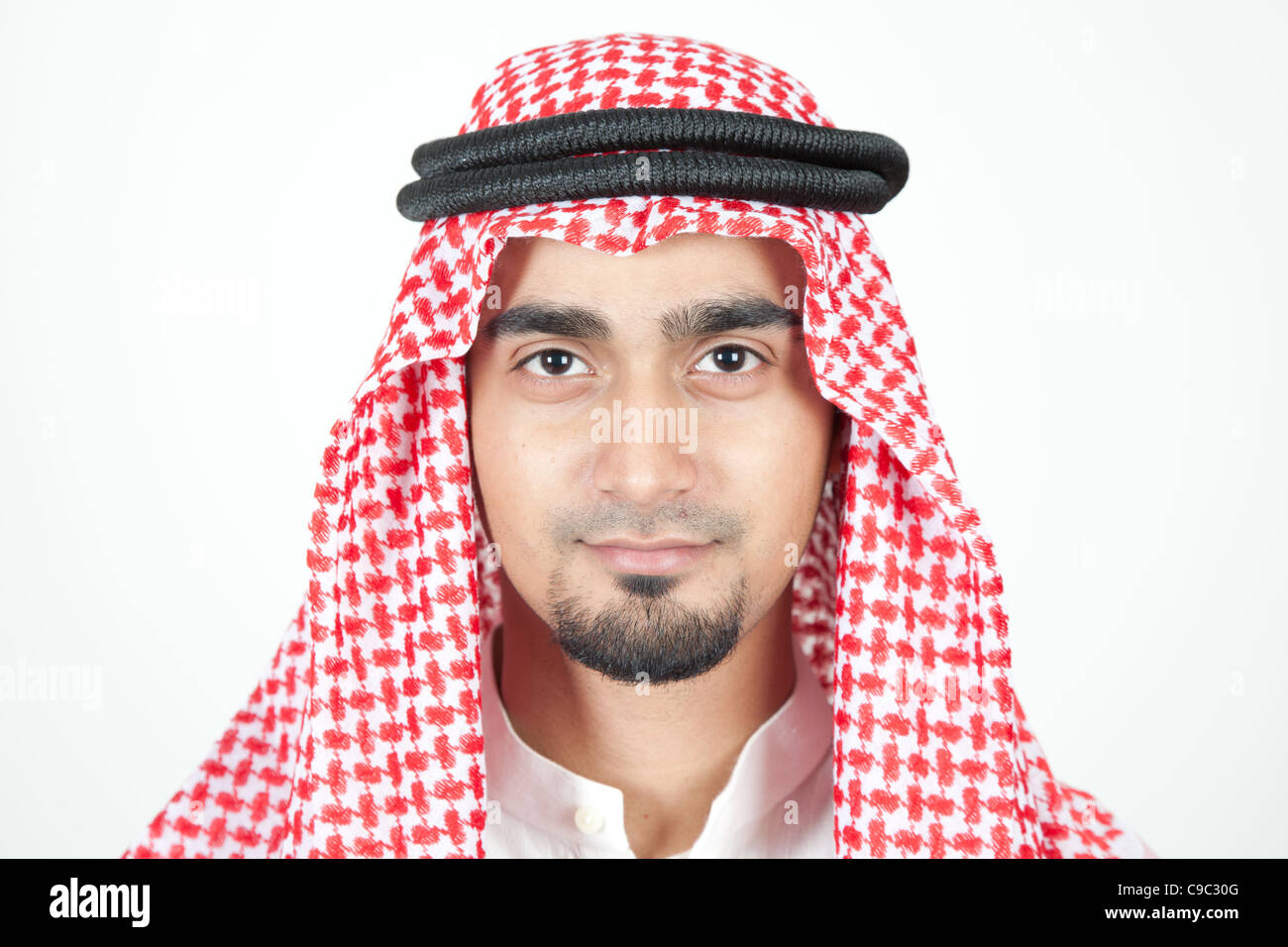 Arabic male close up traditional dress hi-res stock photography and images - Alamy