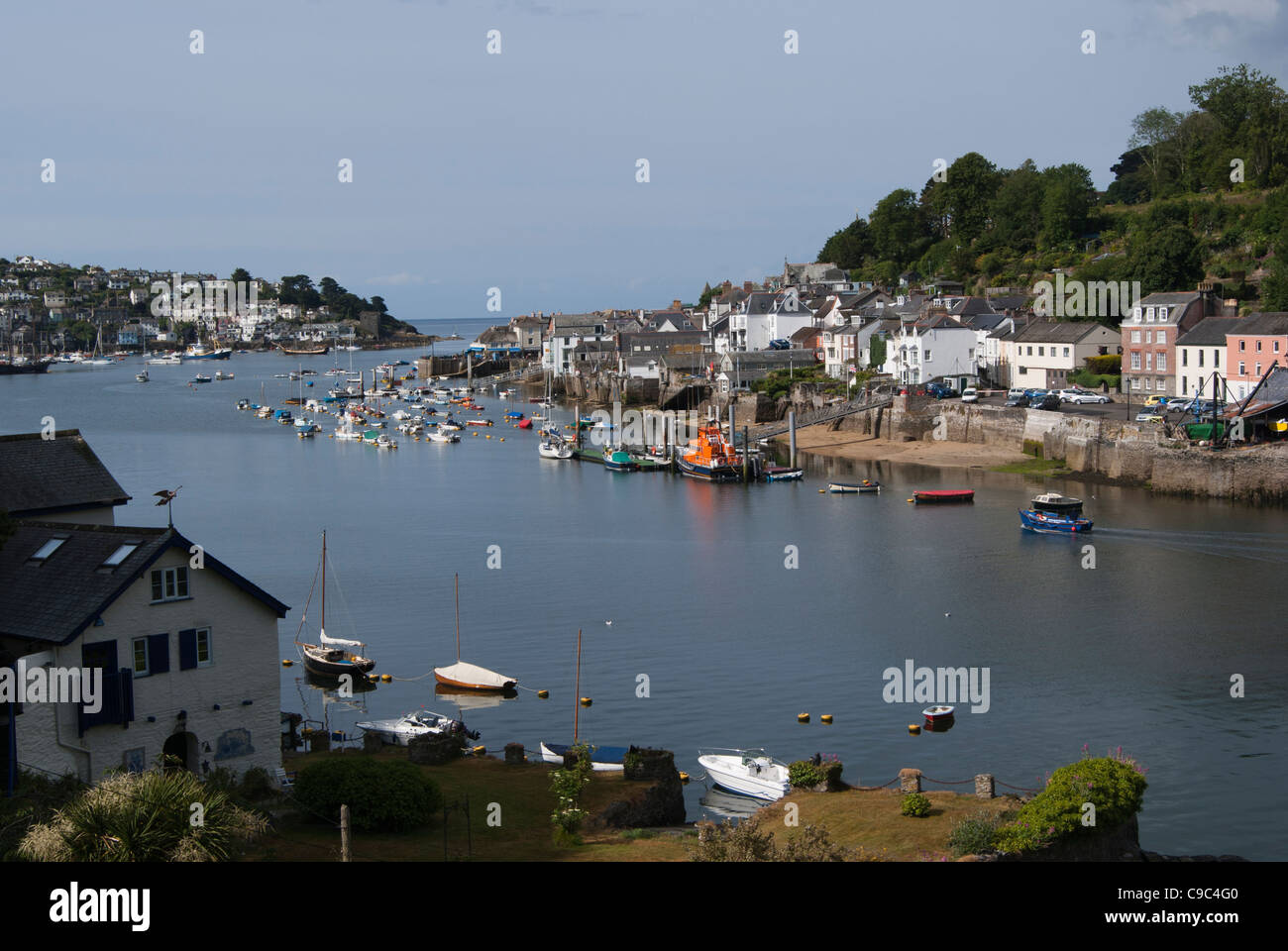 Fowey cornwall station hi-res stock photography and images - Alamy