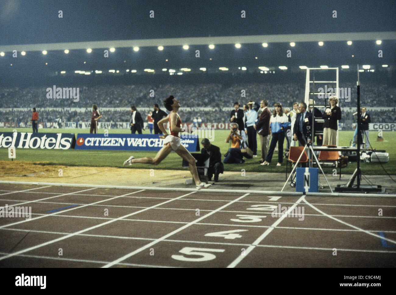 Seb coe running hi-res stock photography and images - Alamy