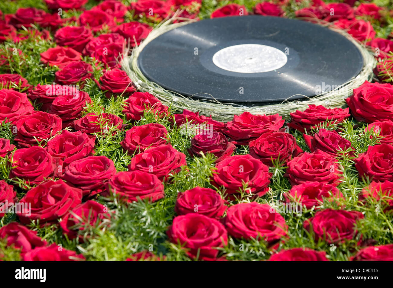 Red vinyl plate hi-res stock photography and images - Alamy