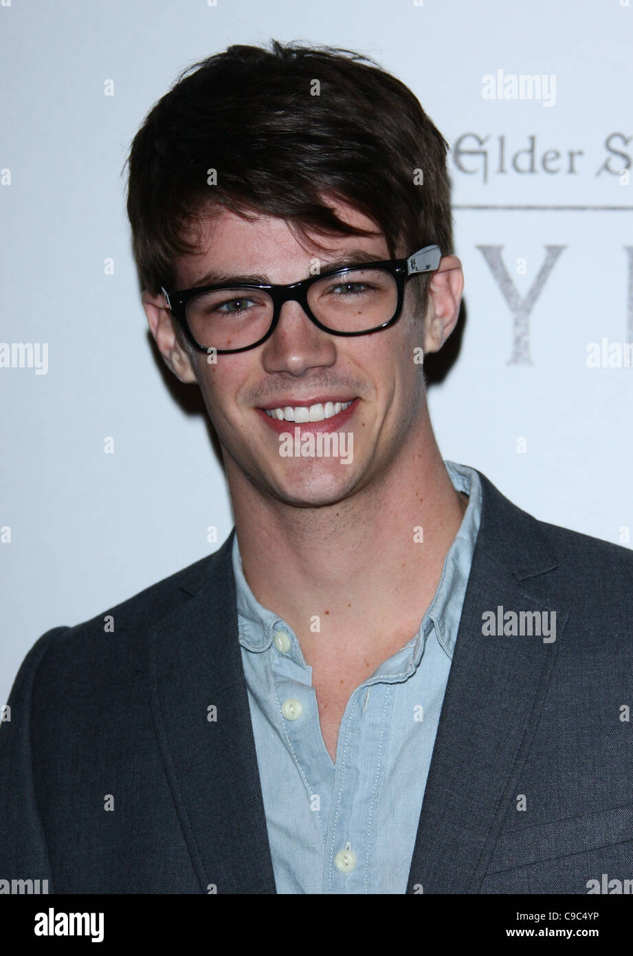 GRANT GUSTIN THE ELDER SCROLLS V: SKYRIM. VIDEO GAME LAUNCH PARTY ...