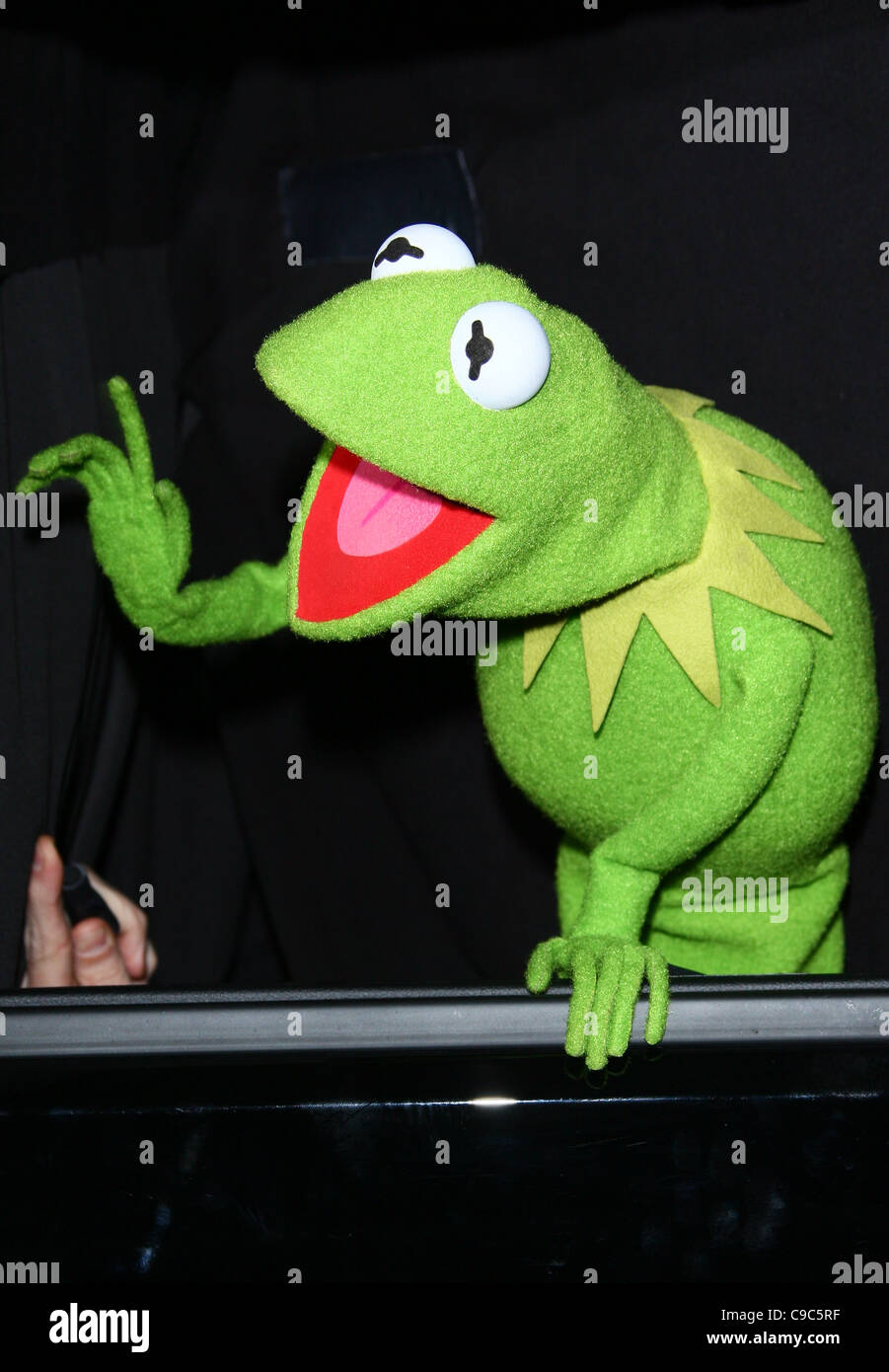 Kermit the muppets hi-res stock photography and images - Alamy