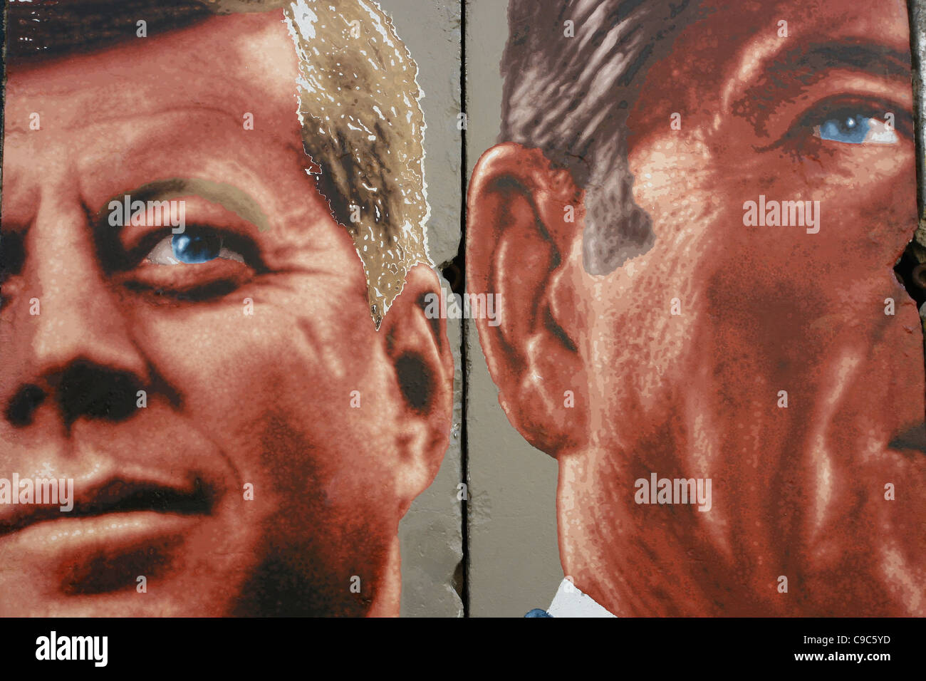 JFK & RONALD REAGAN PORTAITS & GRAFFITI BEHIND THE BERLIN WALL ...