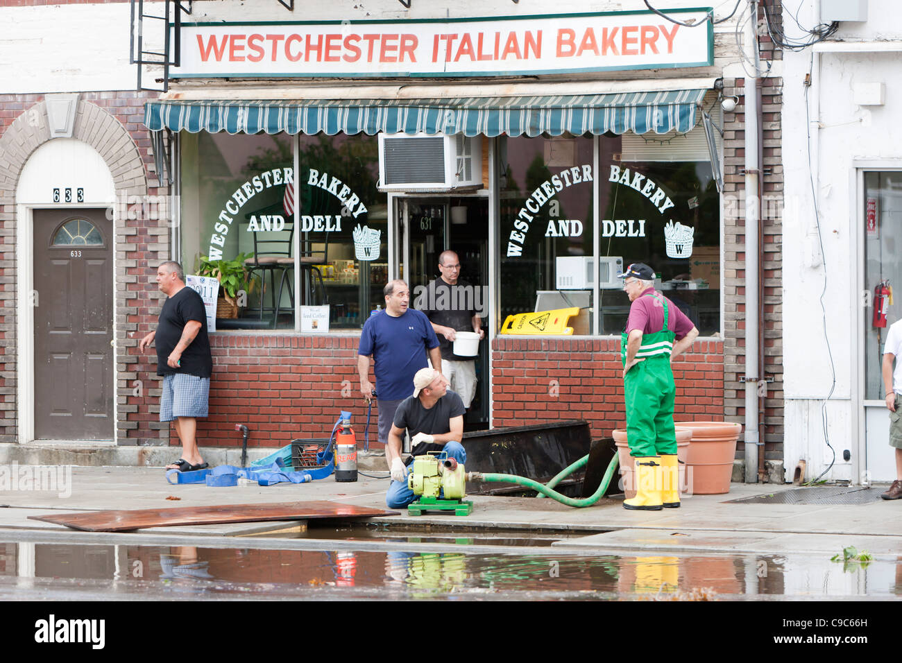 Mayor Norman Rosenblum talks with residents in the aftermath of ...