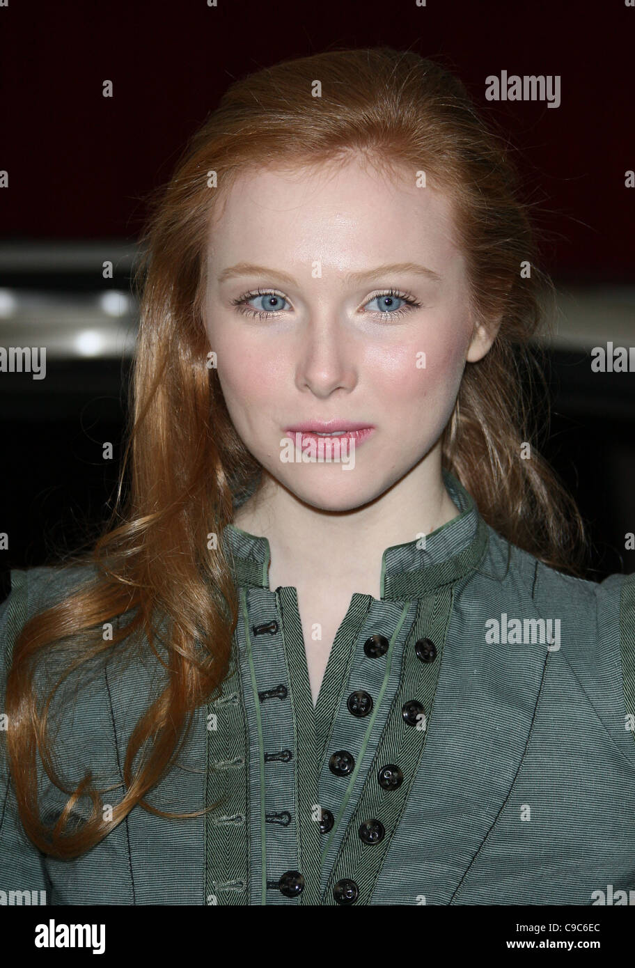 MOLLY QUINN THE MUPPETS. WORLD PREMIERE HOLLYWOOD LOS ANGELES ...