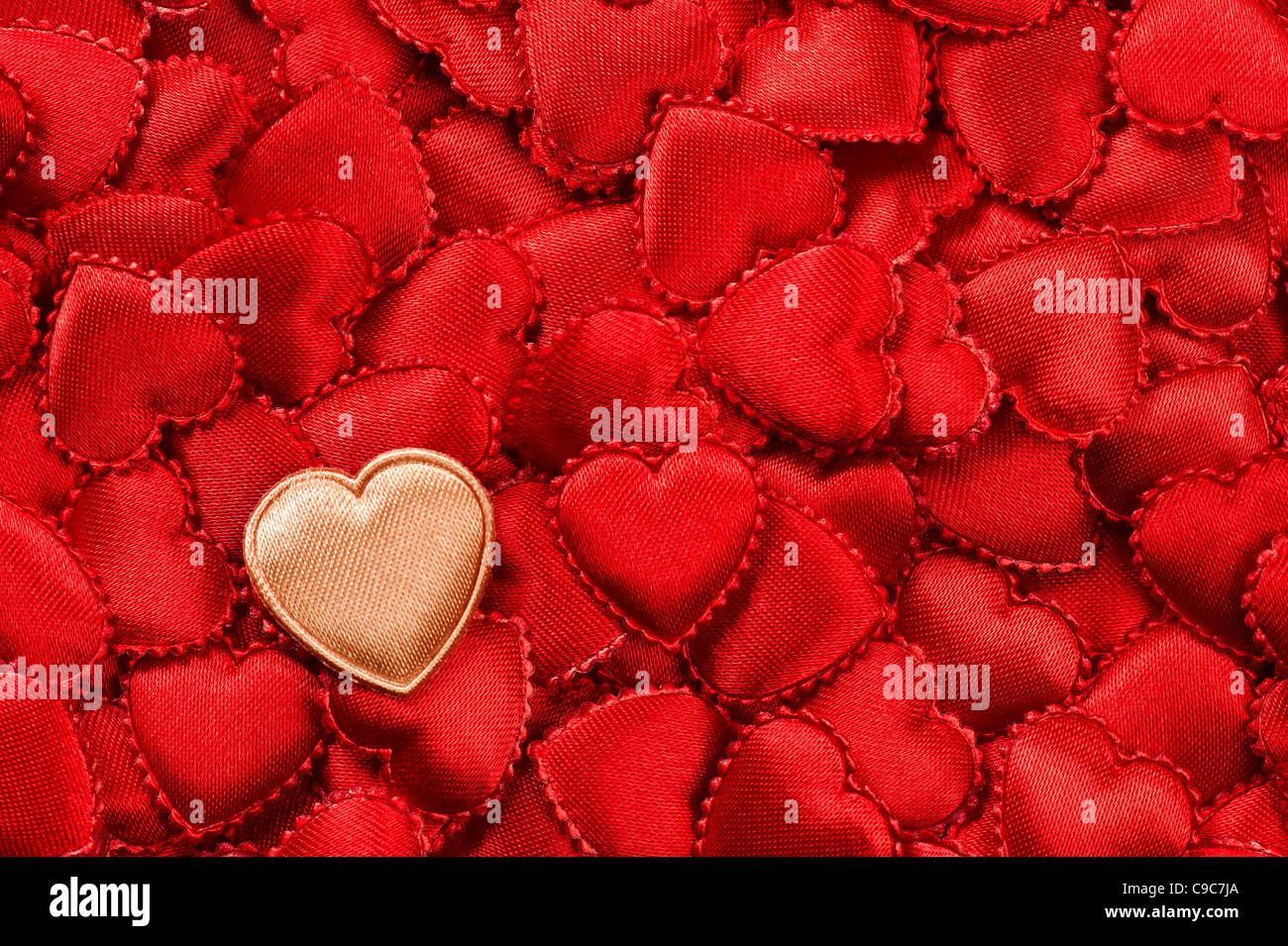 Gold heart background hi-res stock photography and images - Alamy