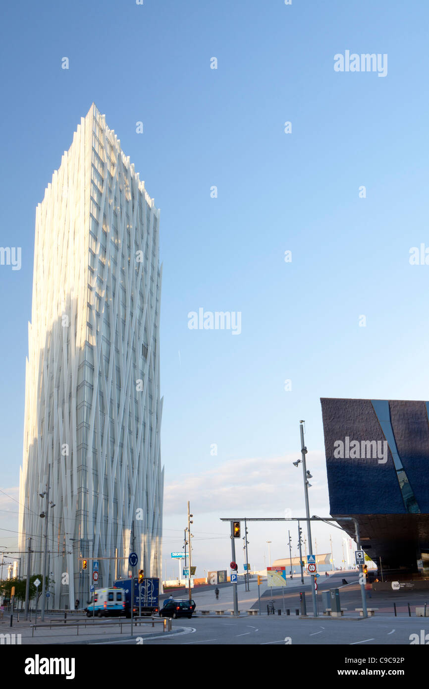 Telefonica building in Fòrum area, Barcelona, Spain Stock Photo - Alamy
