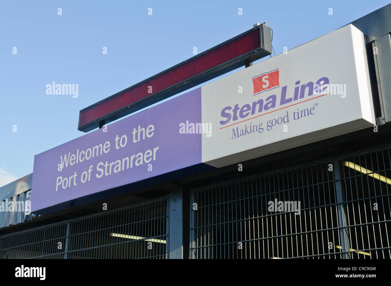 Loch ryan stena line ferry hi-res stock photography and images - Alamy