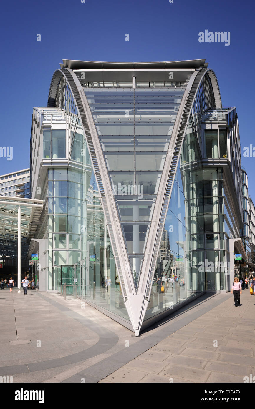 Cardinal Place, London Victoria Stock Photo - Alamy