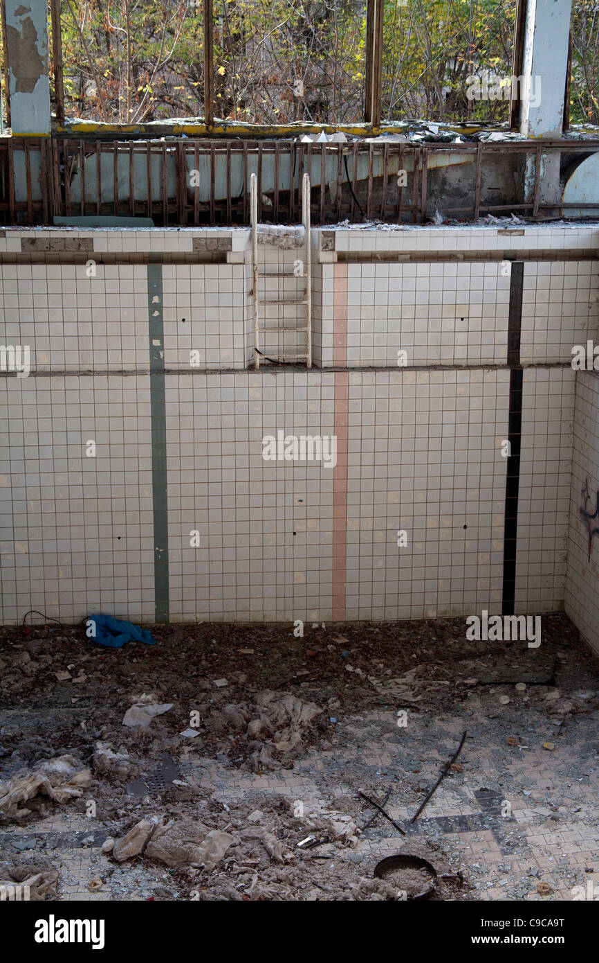 The abandoned and derelict Azure swimming pool in Pripyat Chernobyl ...