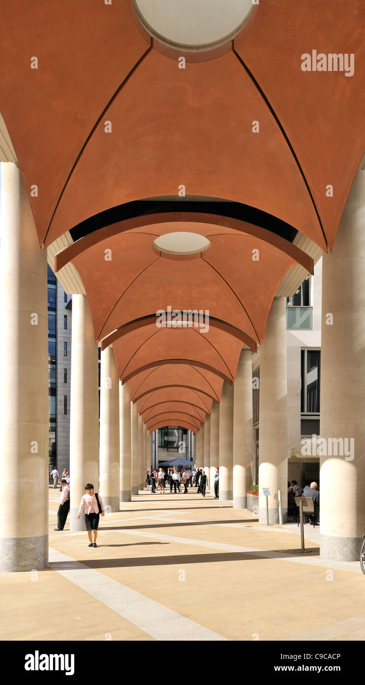London stock exchange colonnade paternoster hi-res stock photography ...
