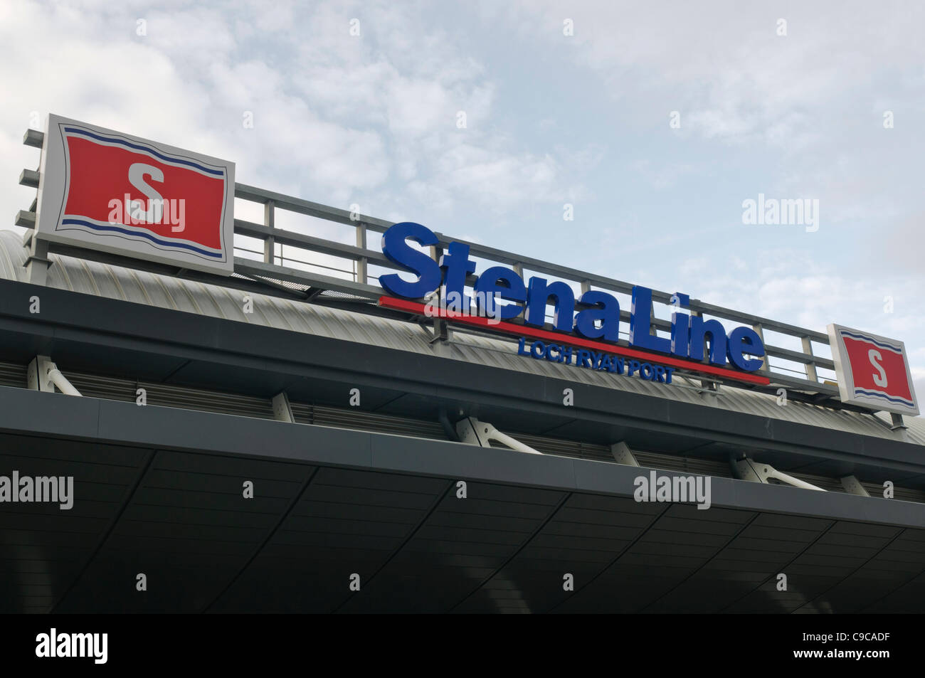 CAIRNRYAN, 21/11/2011 - Stena Line's new Loch Ryan Port, built at a ...