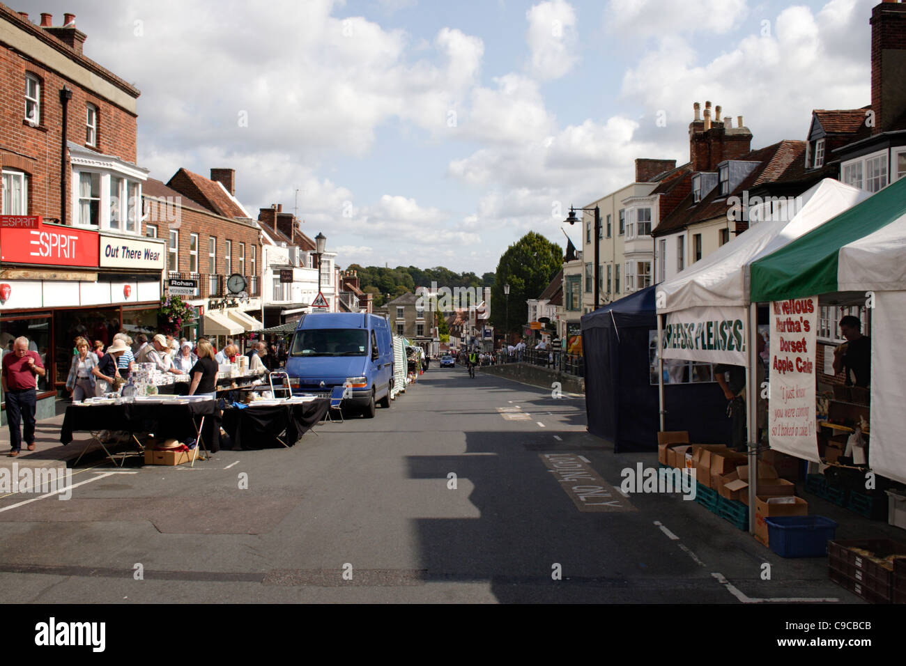 Street market at High Street Lymington Stock Photo - Alamy