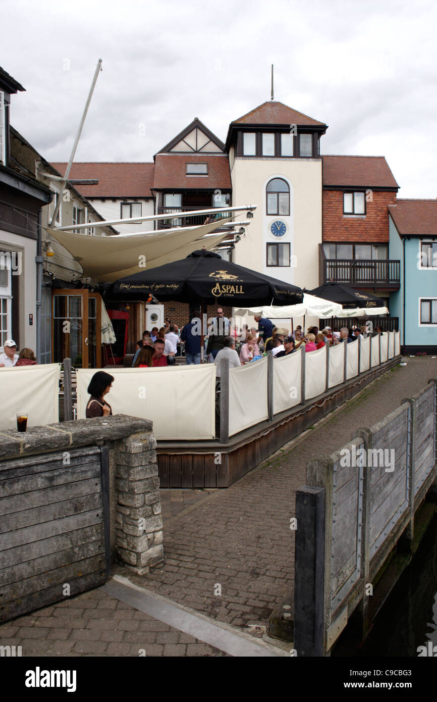 Ship Inn pub at Lymington harbour Hampshire Stock Photo - Alamy