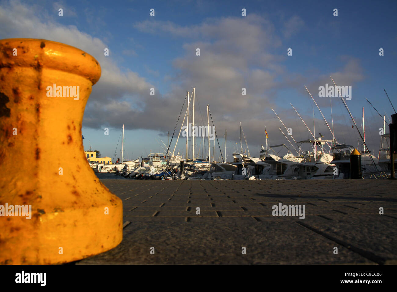 Mooring bollard at Spanish harbour Stock Photo - Alamy