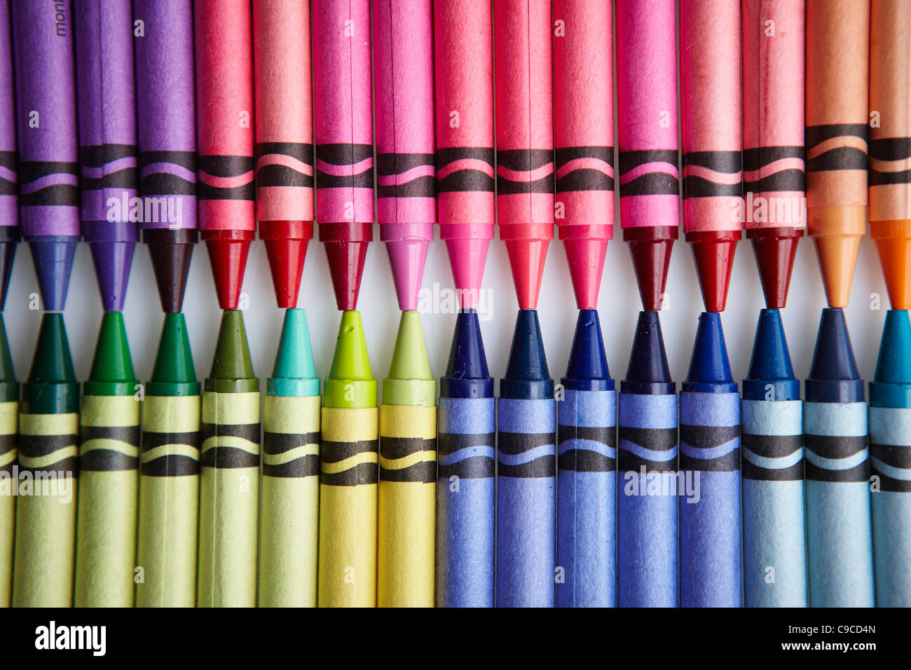 Many crayons in various colors arrayed Stock Photo - Alamy