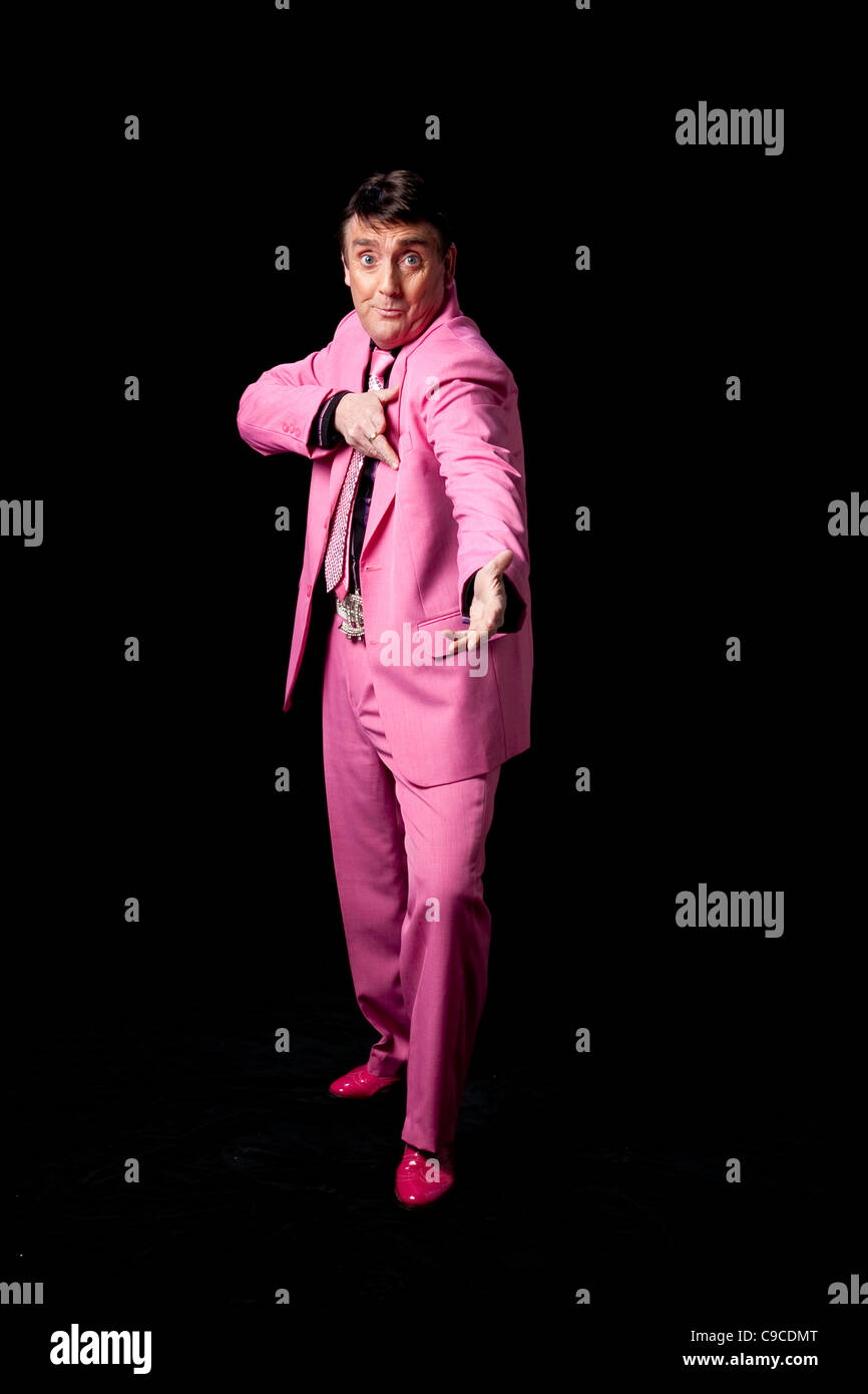 Showman and Cliff Richard impersonator Perry Dennis Stock Photo - Alamy