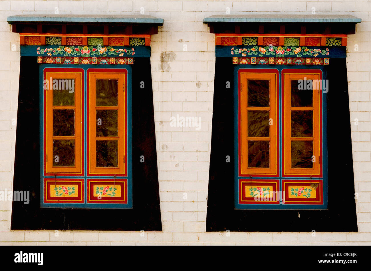 Sikkimese architecture hi-res stock photography and images - Alamy
