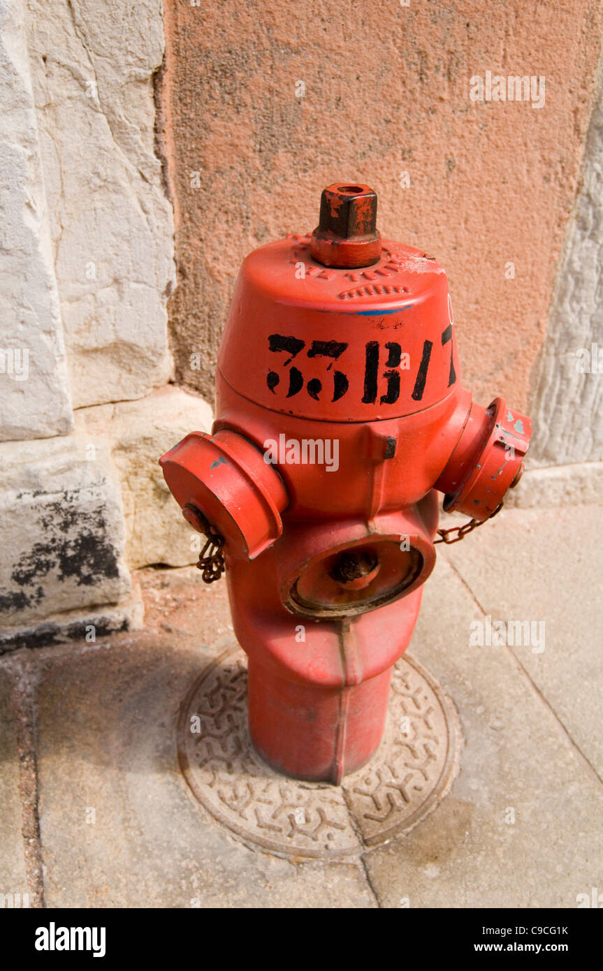 Fire Hydrants Stock Photos & Fire Hydrants Stock Images - Alamy