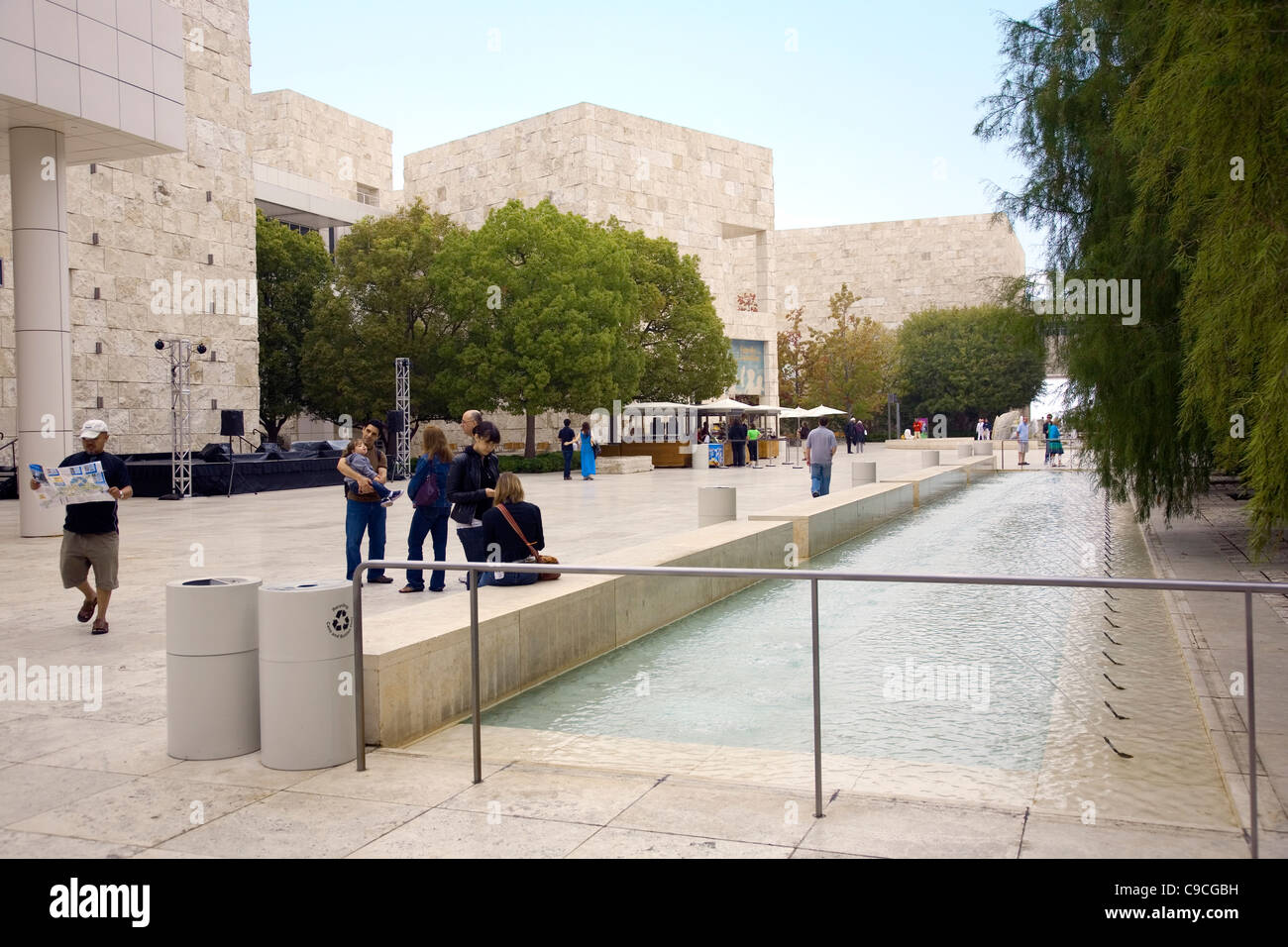 Getty Museum fountain and grounds - CA Stock Photo - Alamy