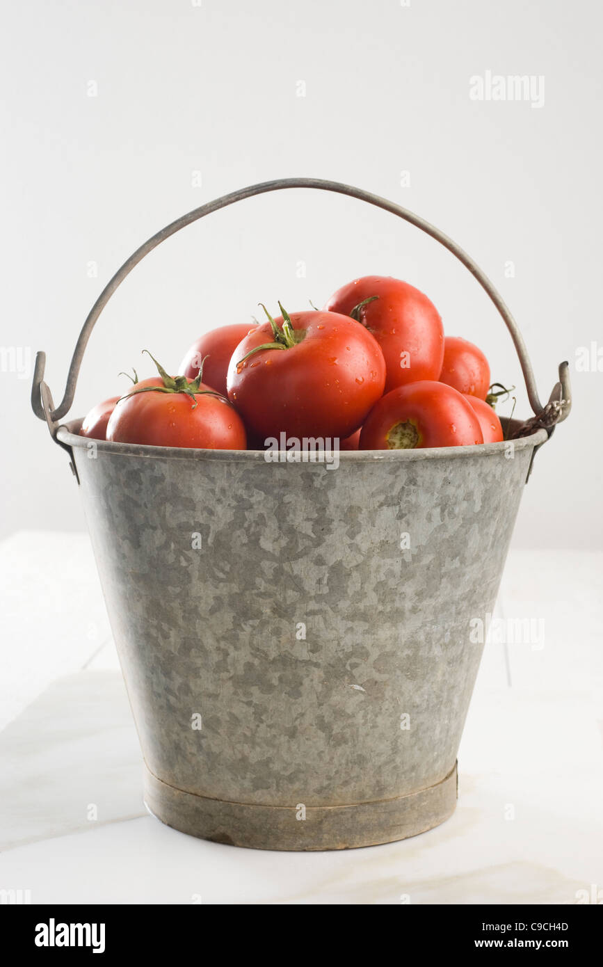 Neutral color bucket hi-res stock photography and images - Alamy