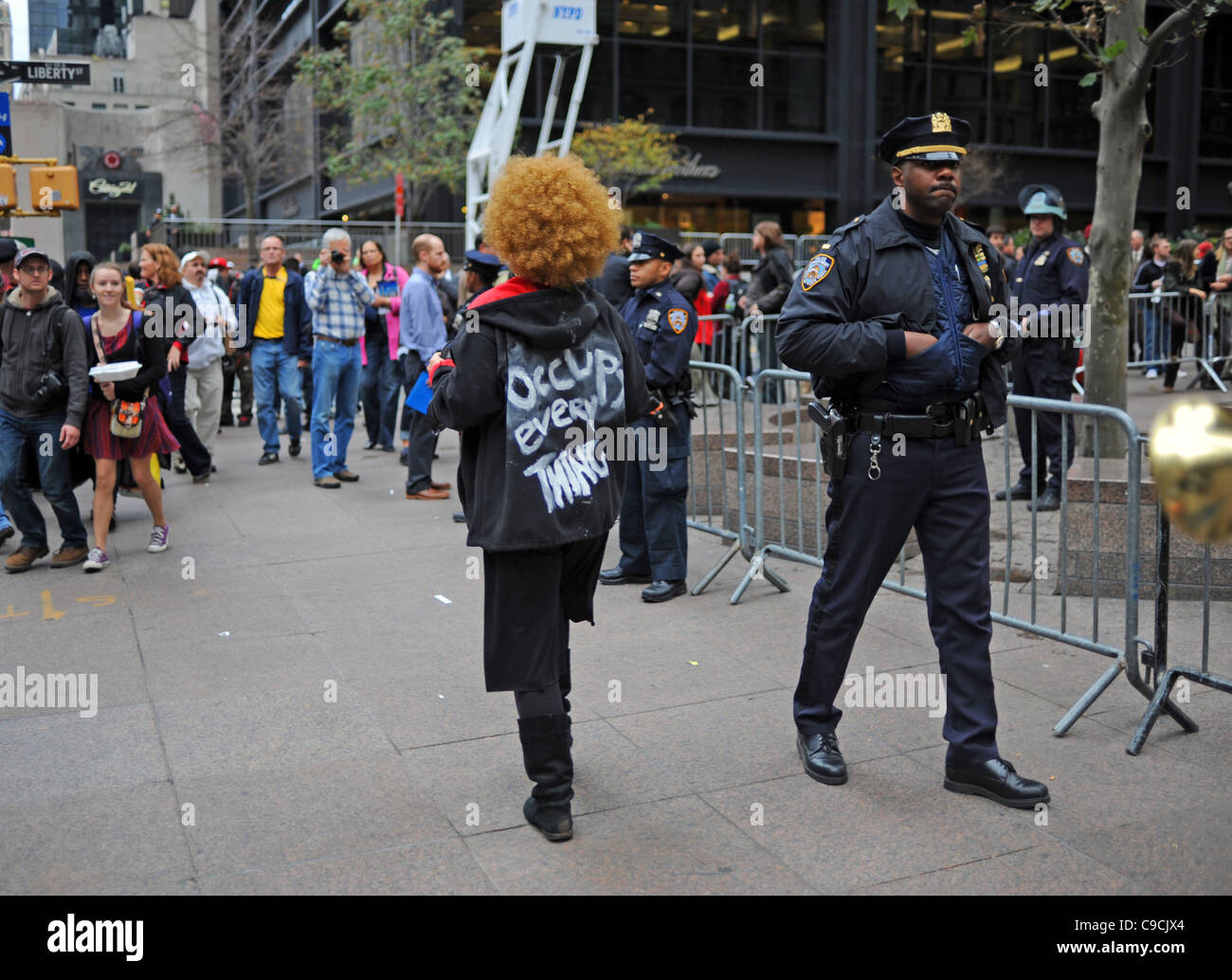 Nypd officer 2011 hi-res stock photography and images - Alamy