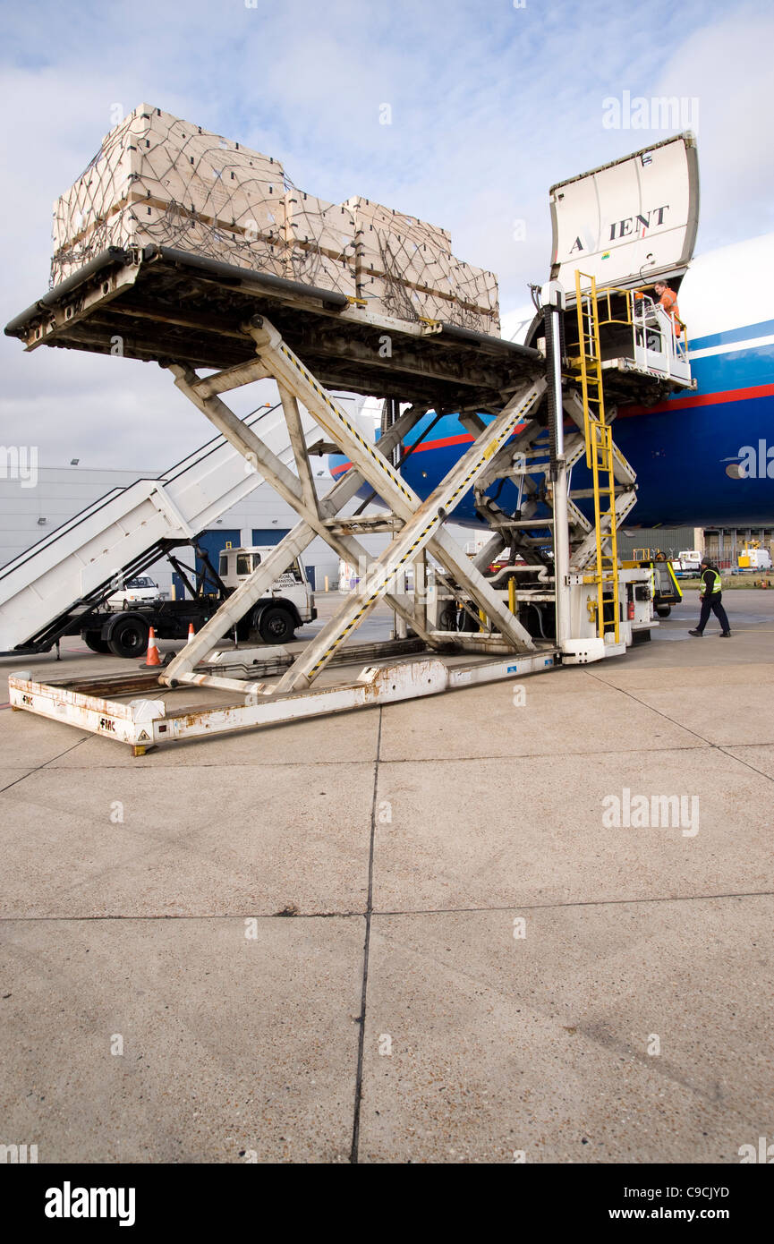McDonnell Douglas DC-10 Aircraft loading cargo for Afghanistan at Kent ...