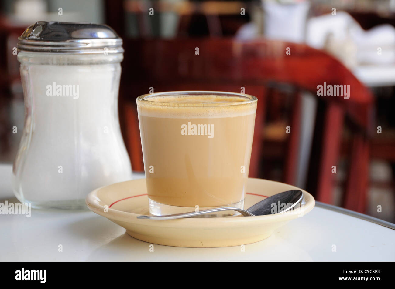 Cafe con leche in glass hi-res stock photography and images - Alamy