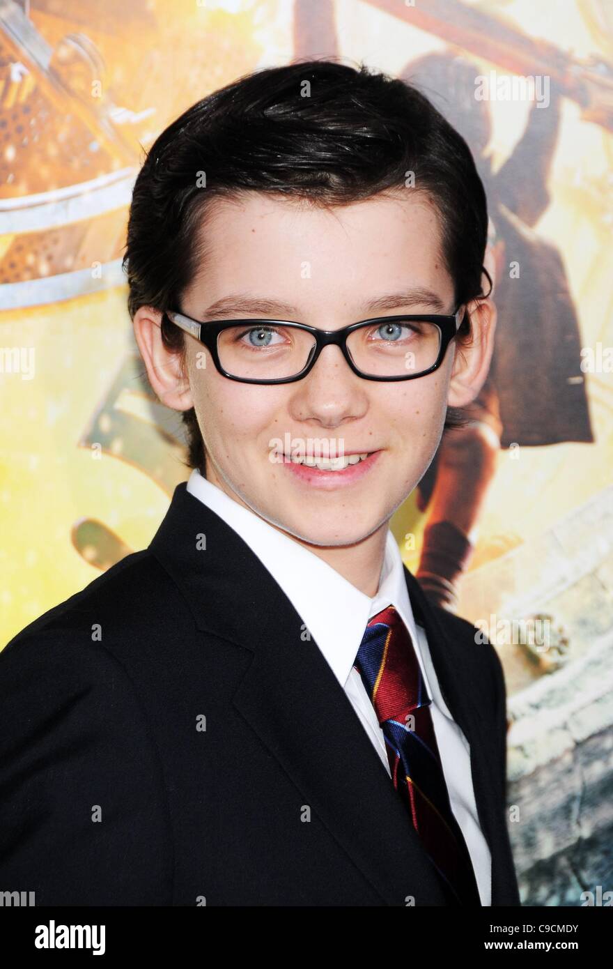 Asa Butterfield Hugo Premiere