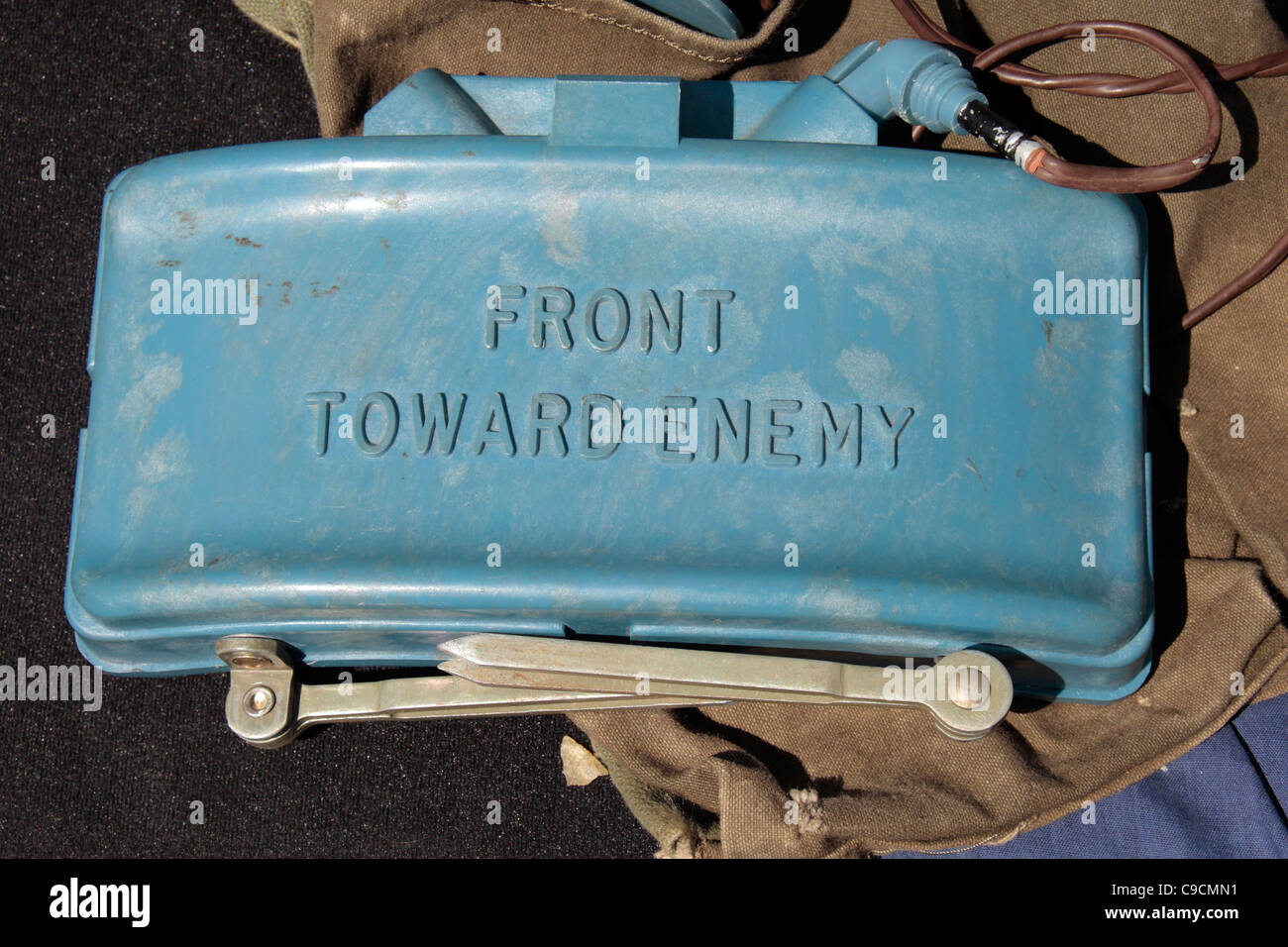 Claymore Mine Wallpaper