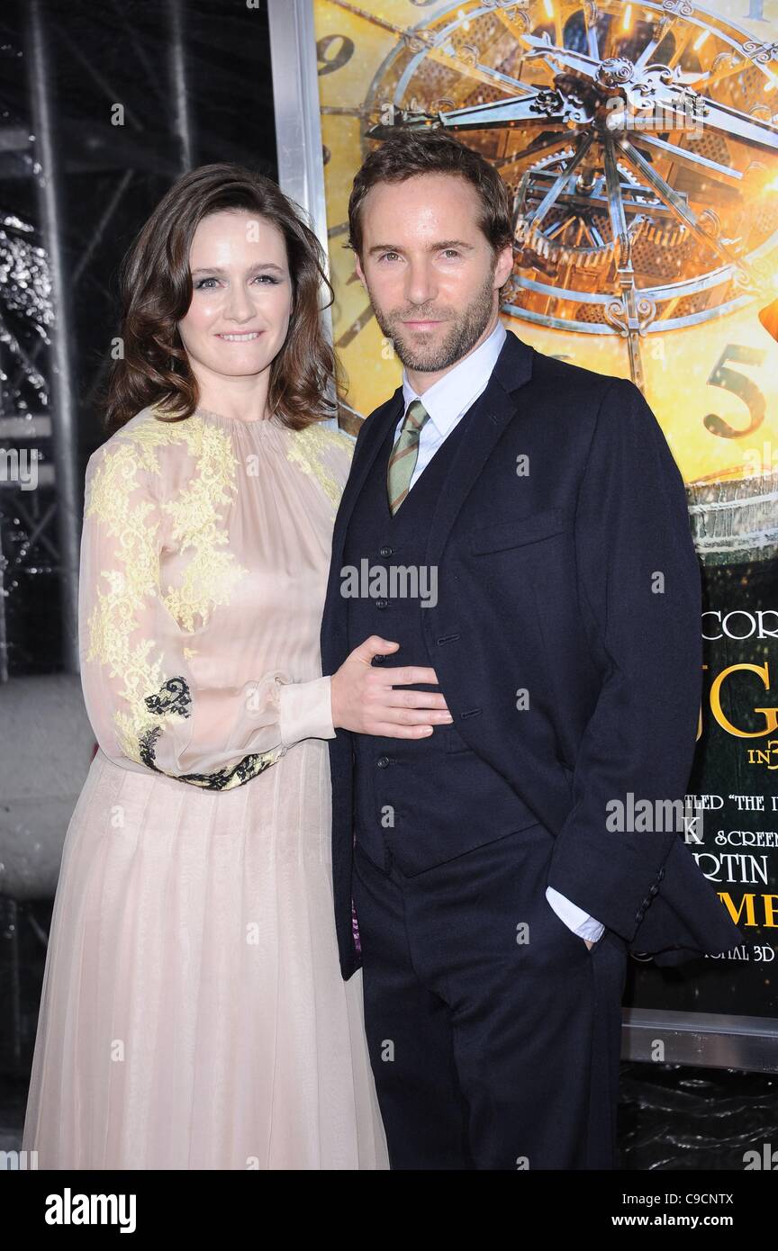 Emily Mortimer, Alessandro Nivola at arrivals for HUGO Premiere, The ...