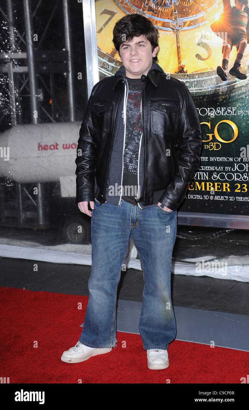Josh Flitter at arrivals for HUGO Premiere, The Ziegfeld Theatre, New ...