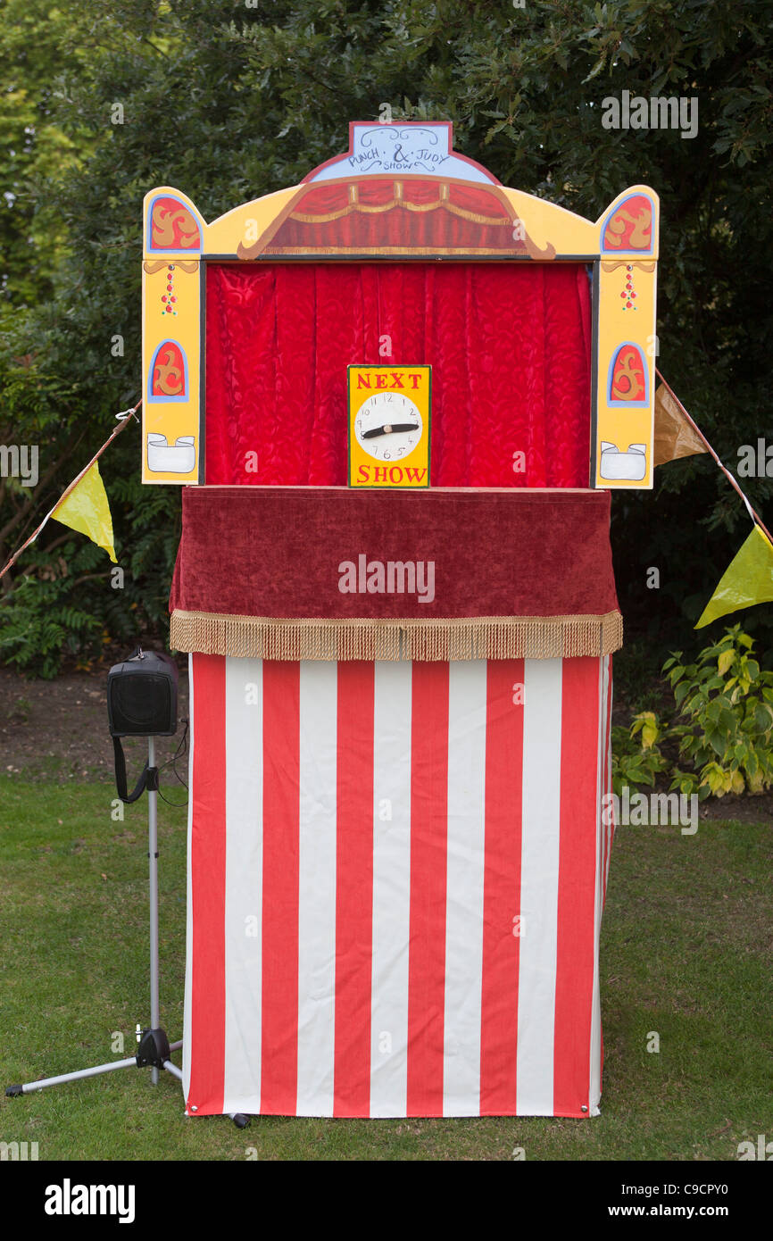 Punch and Judy Show Stock Photo - Alamy