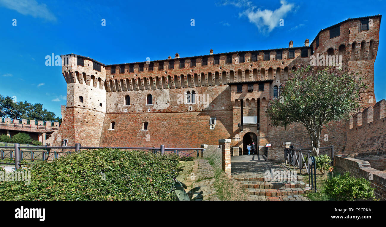 Gradara castle pesaro italy hi-res stock photography and images - Alamy