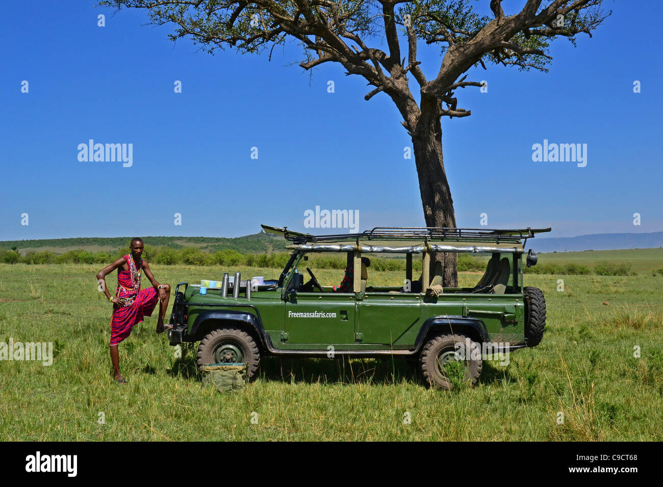 Masai warrior africa tree hi-res stock photography and images - Alamy