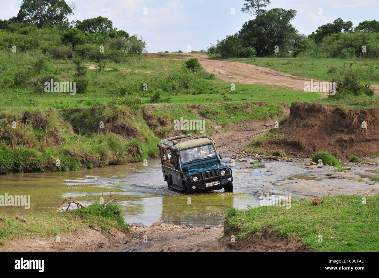 Mara cross hi-res stock photography and images - Alamy