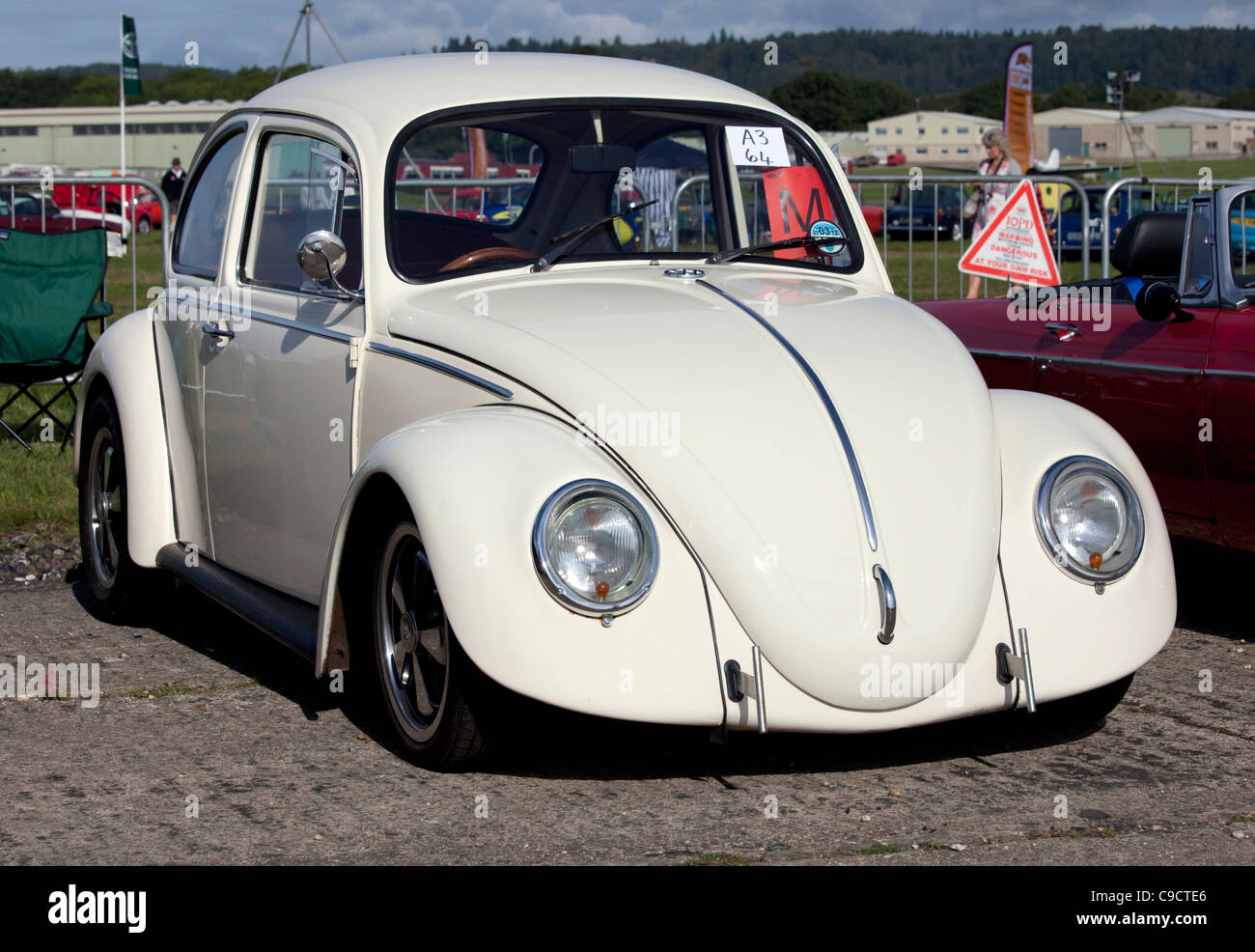 Classic vehicle volkswagen beetle hi-res stock photography and images ...