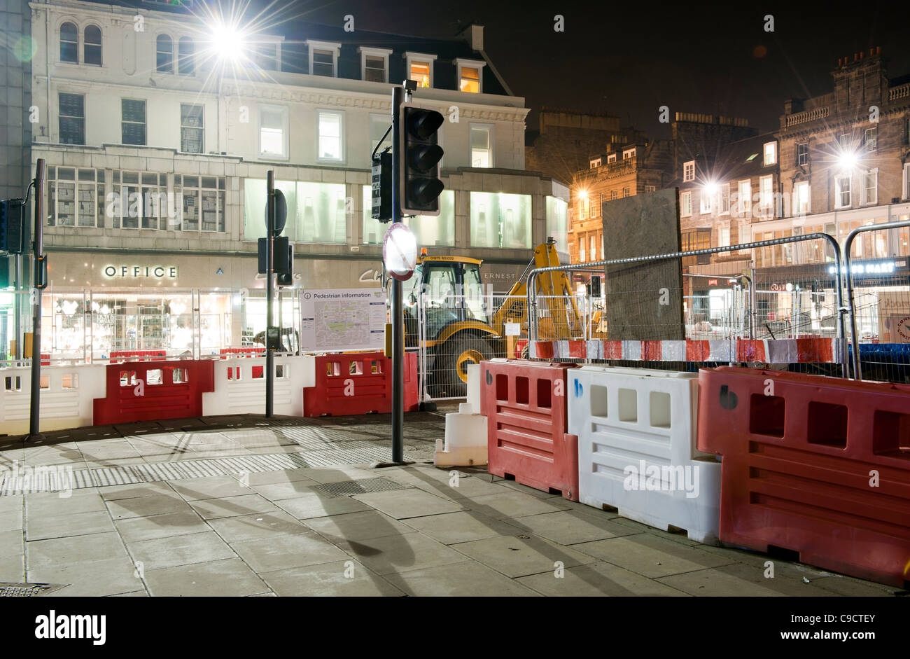 Edinburgh trams construction hi-res stock photography and images - Alamy