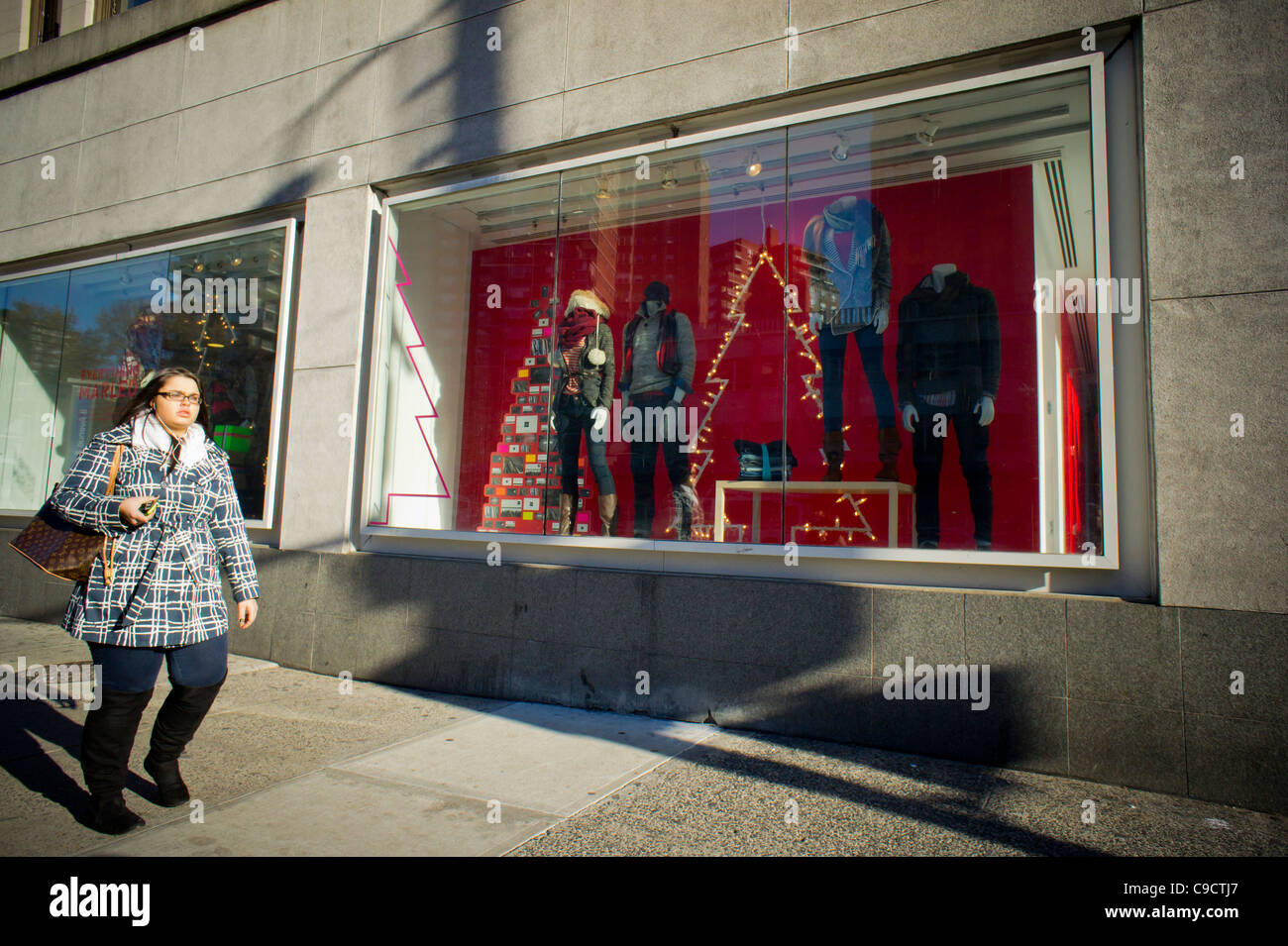 Gap Christmas Window Displays