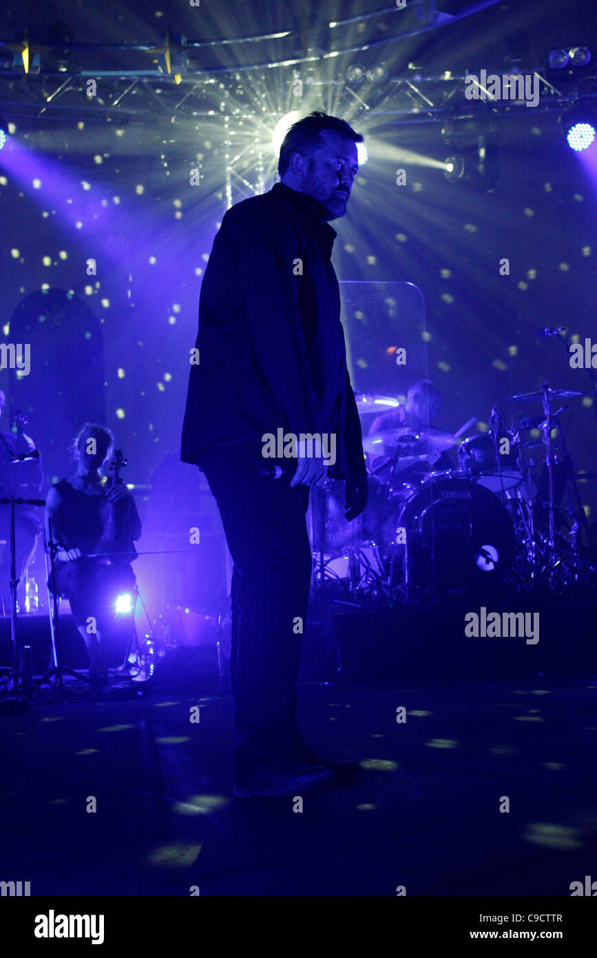 From the band elbow hi-res stock photography and images - Alamy