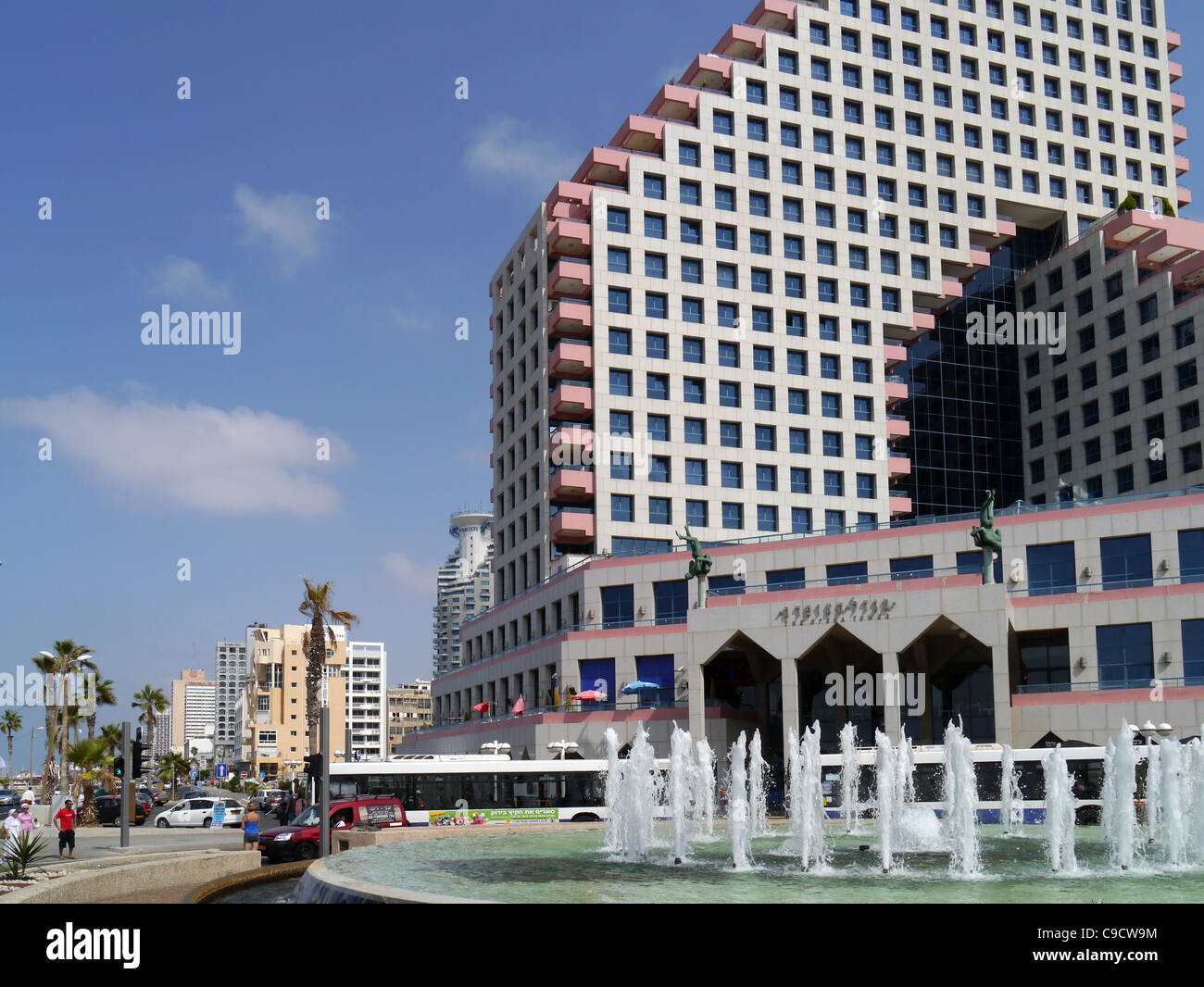 Tel aviv skyline hi-res stock photography and images - Alamy