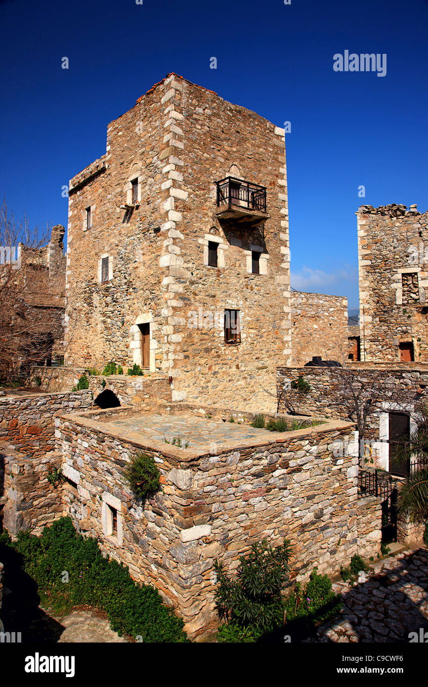 Mani region, Peloponnese, Greece. Maniat "towerhouses" in Vatheia ...