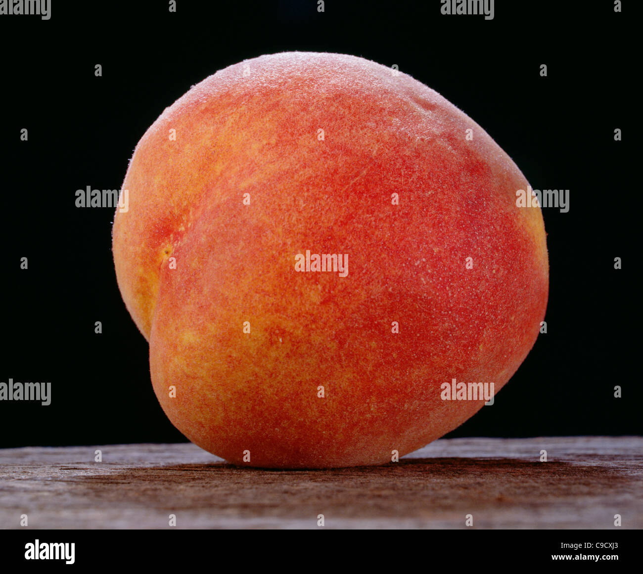 Perfect peach fruit hi-res stock photography and images - Alamy