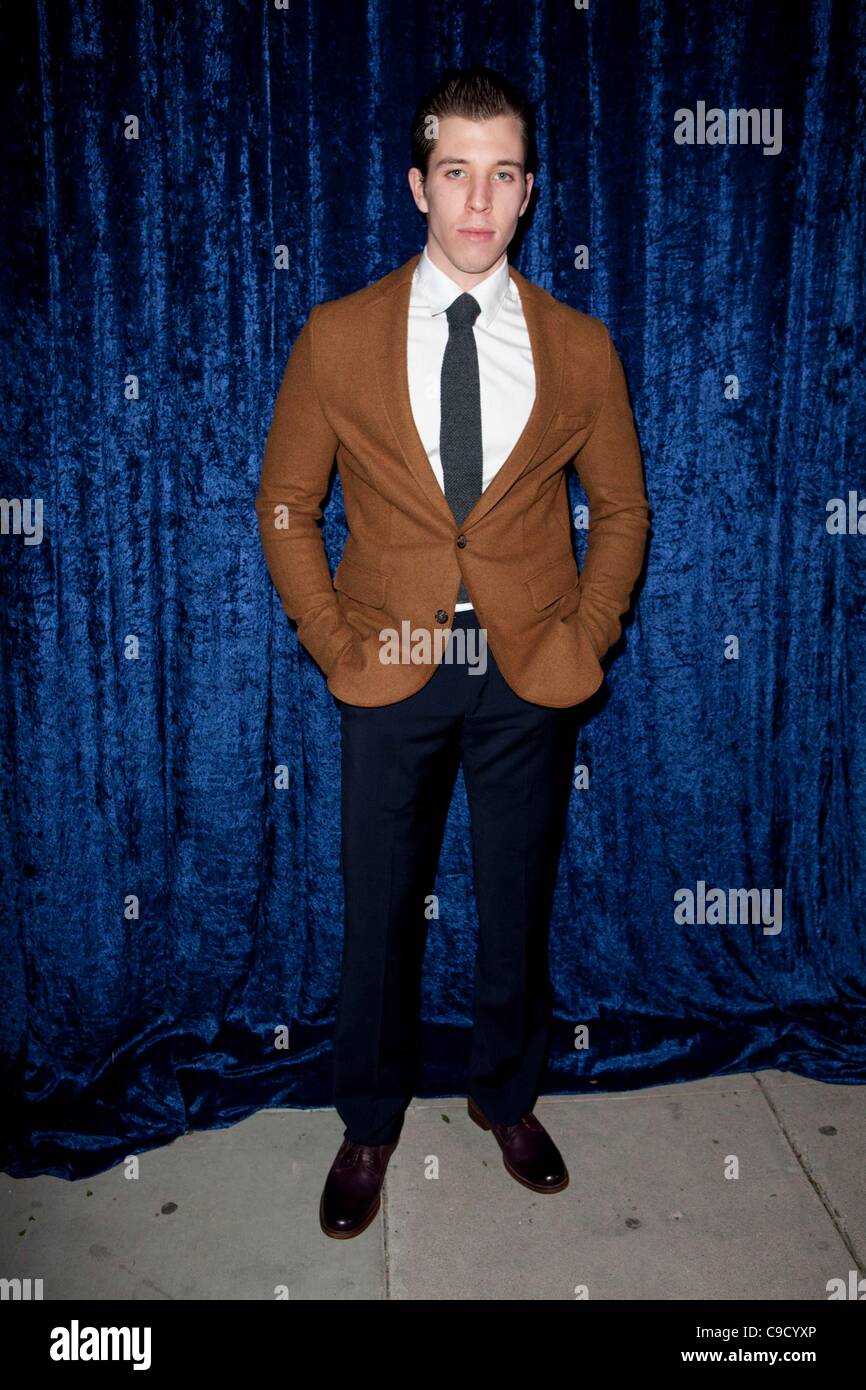 Beau knapp hi-res stock photography and images - Alamy