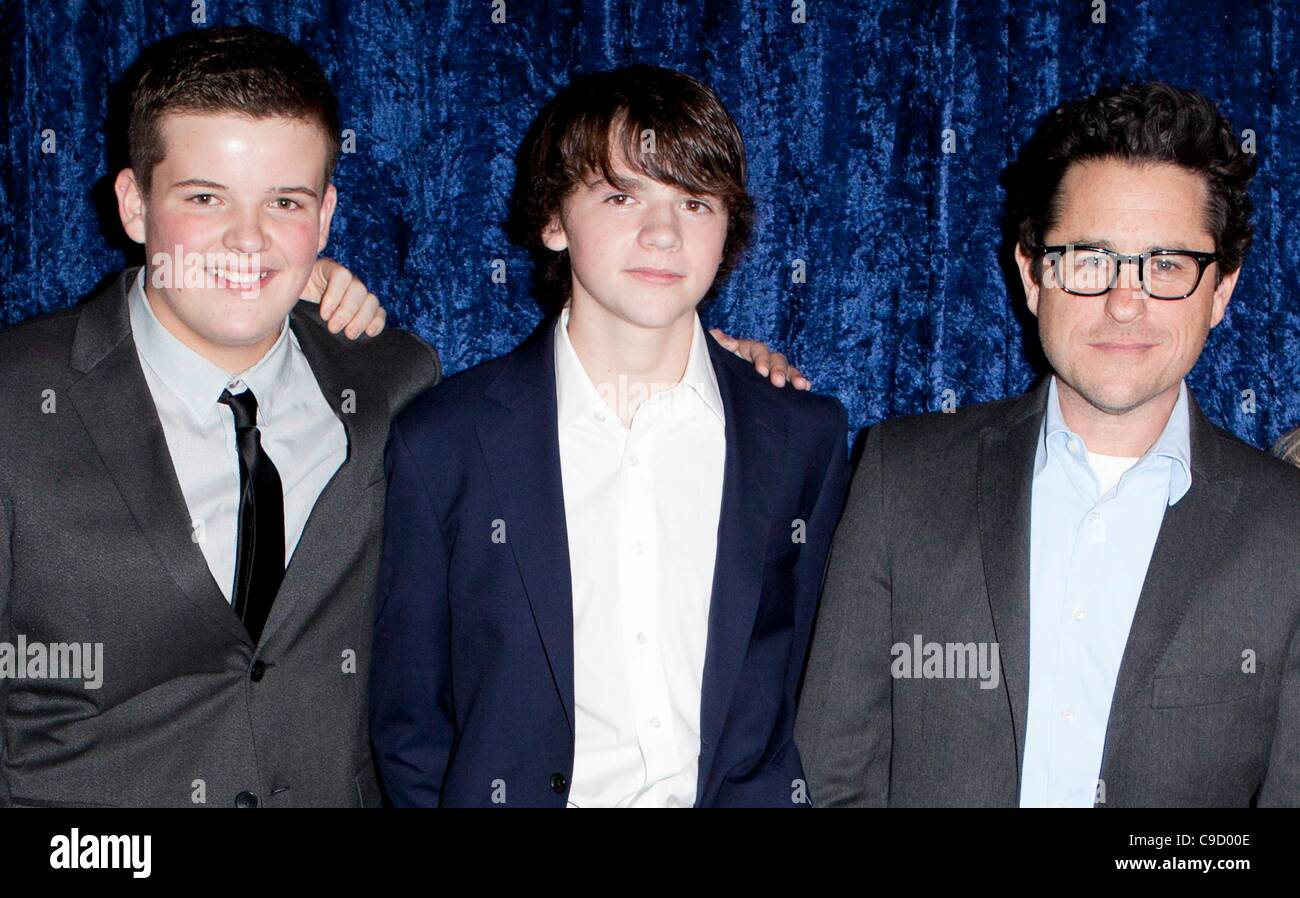 Riley Griffiths, Joel Courtney, J.J. Abrams inside for SUPER 8 Blue-Ray ...