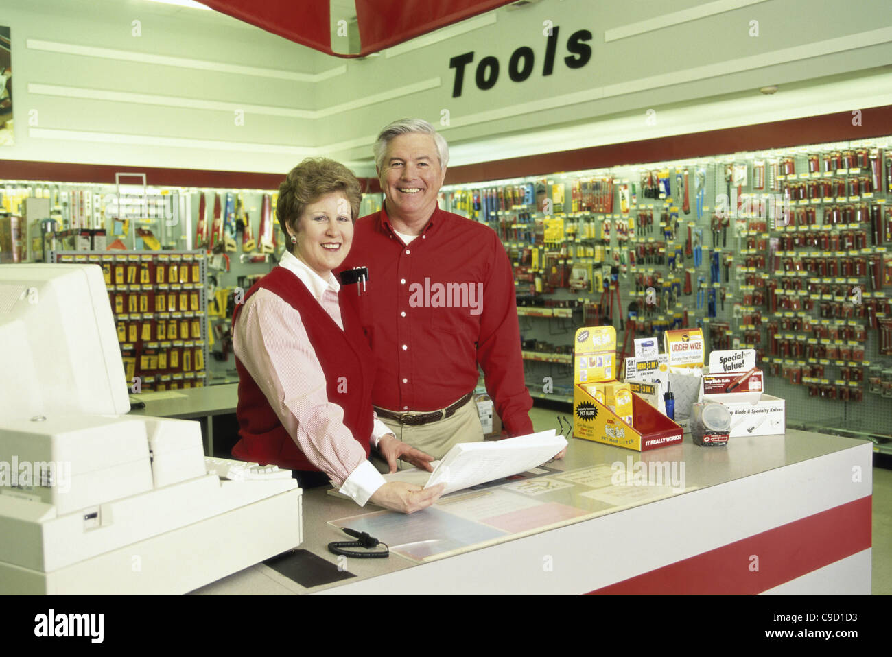 Checkout counter belt hi-res stock photography and images - Alamy